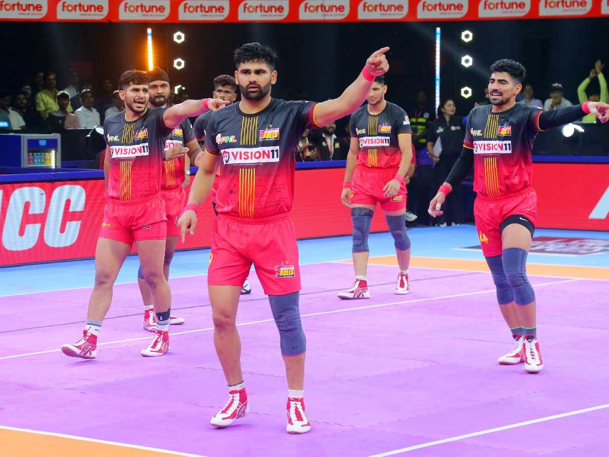 यूपी योद्धाज (57) vs बेंगलुरु बुल्स (36) Highlights, PKL 2024 (10वां मैच): परदीप नरवाल का तूफानी ...