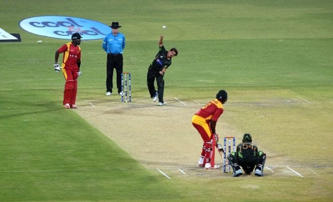 Pakistan beat Zimbabwe by 6 wickets in 2nd ODI