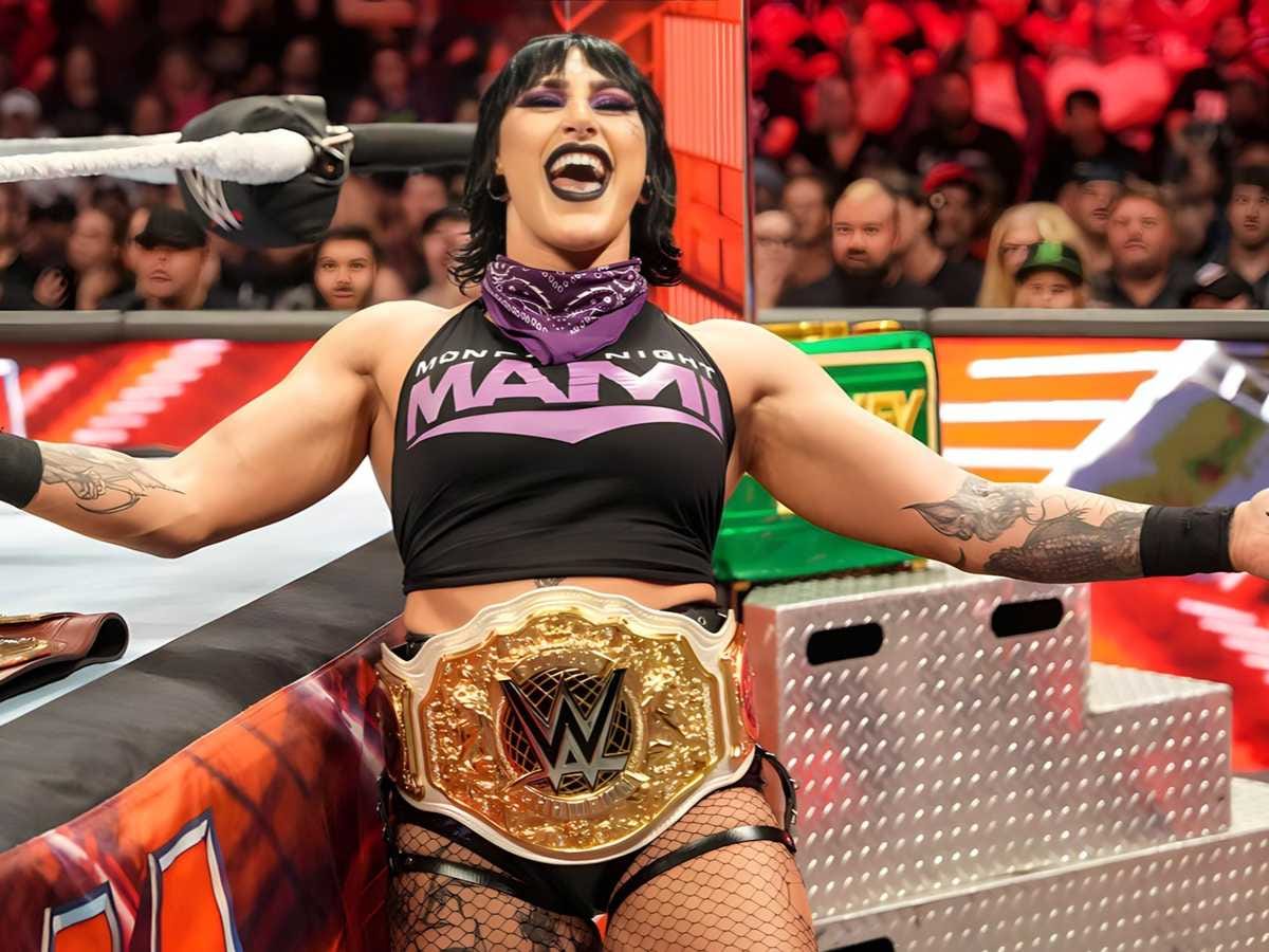 WWE RAW Live Results (September 11, 2023): WWE star RETURNS after 220 ...