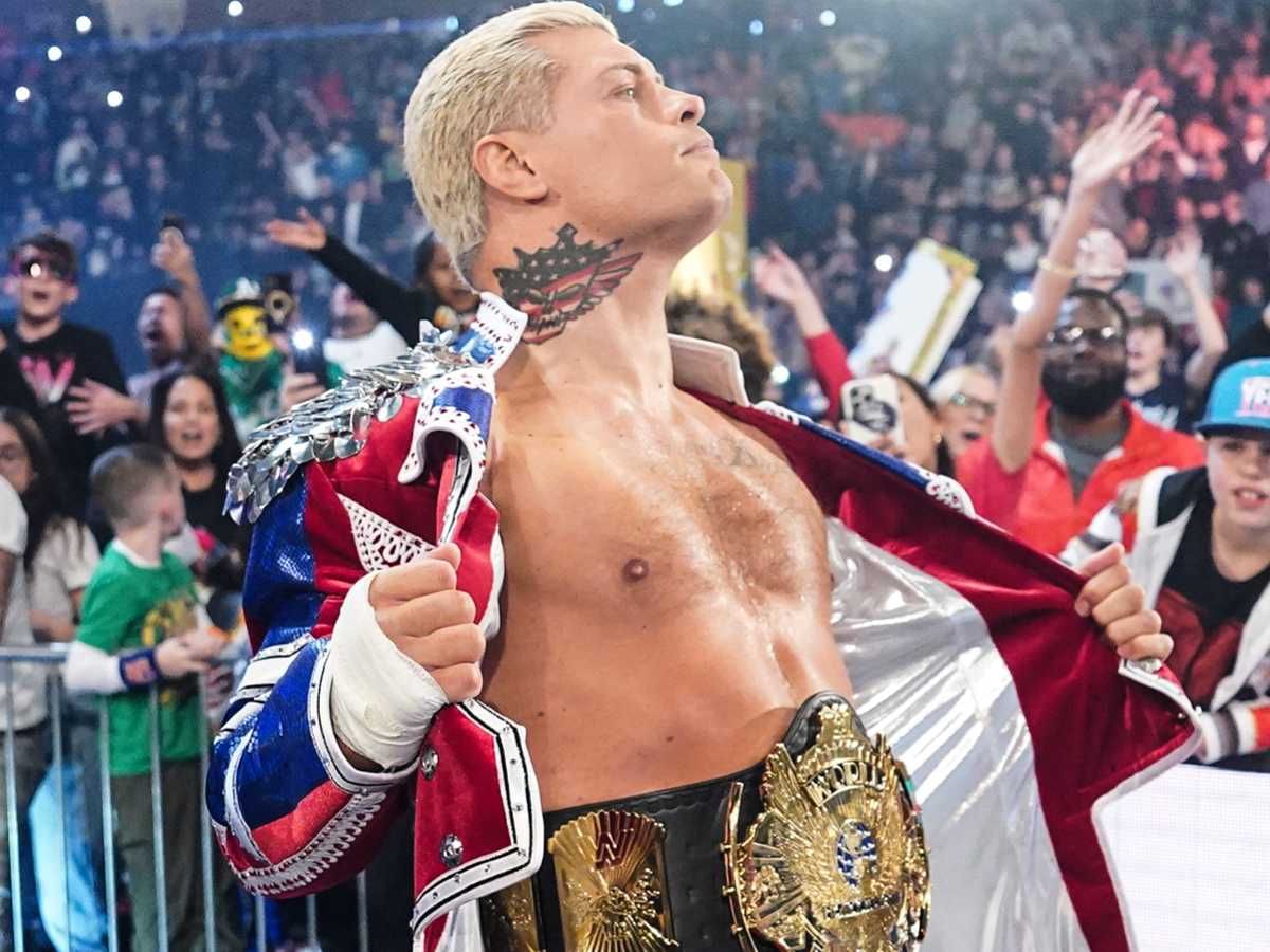 WWE Saturday Night's Main Event Results: HBK SHOCKINGLY SUPERKICKS STAR ...