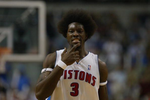 5 strongest NBA players ever
