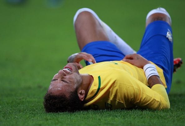 5 times Neymar made the world laugh with his acting