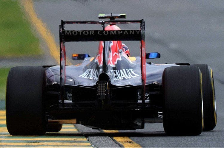 F1 DRS | Drag Reduction System | F1 DRS Explained - Sportskeeda
