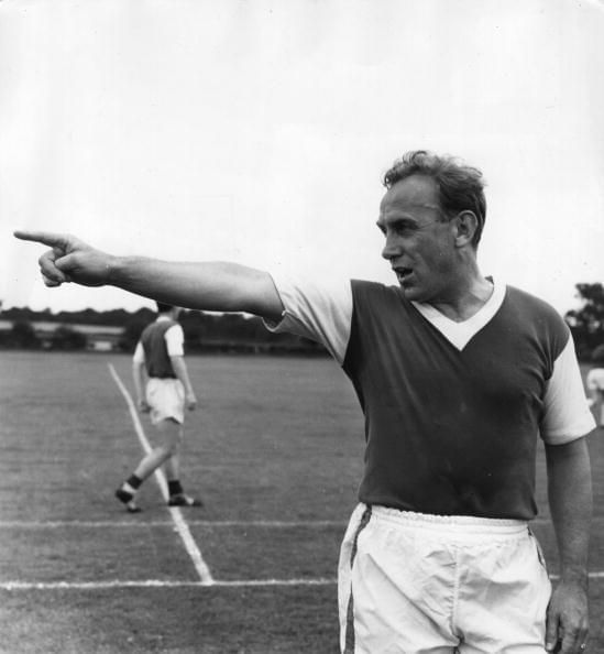 Billy Wright Biography, Career Info, Records & Achievements