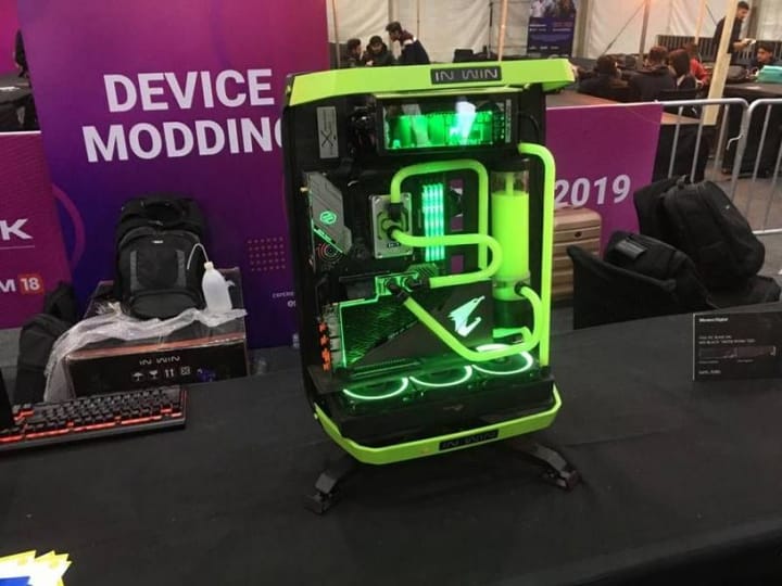 A glance at DreamHack Delhi 2019 PC Modding arena