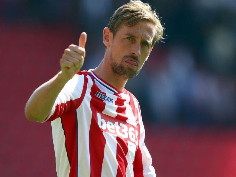 10 players who have played for the most clubs
