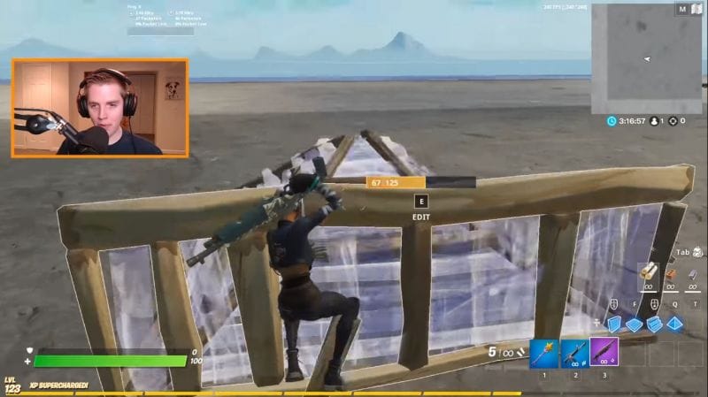 What is piece control in Fortnite Battle Royale?