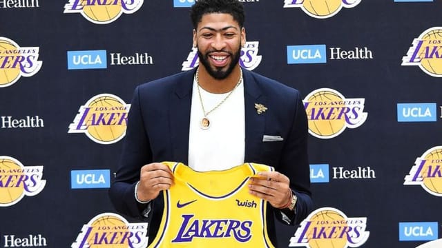 Top 5 Biggest Contract Extensions in NBA History