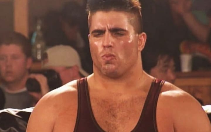 Top 10 tallest UFC fighters of all time