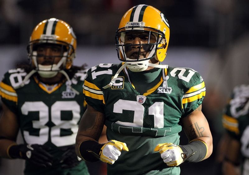 5 greatest NFL players to wear the #21 jersey