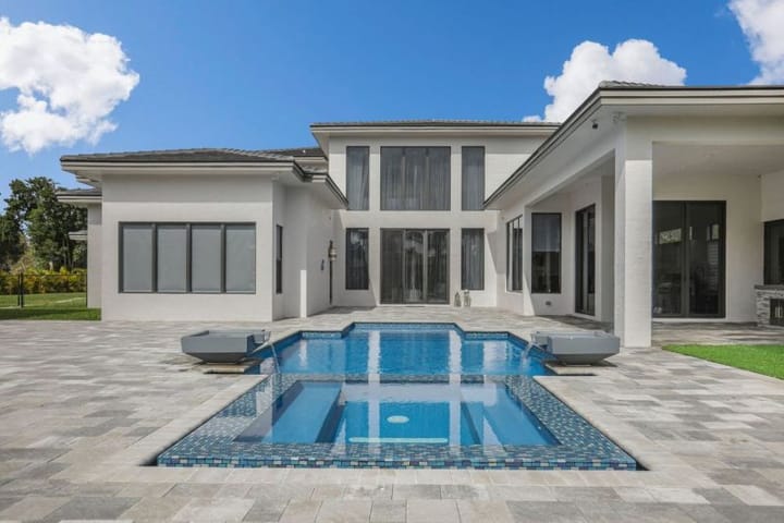 Michael Vick Net Worth in 2024, Salary, Endorsements, Investments ...