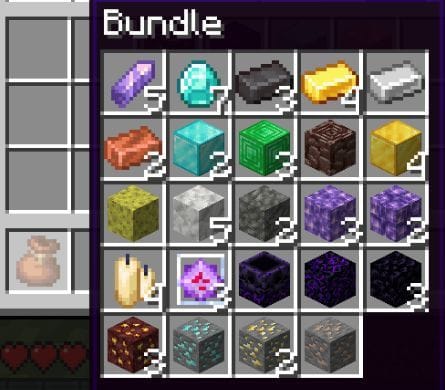 What can players do with rabbit hide in Minecraft?