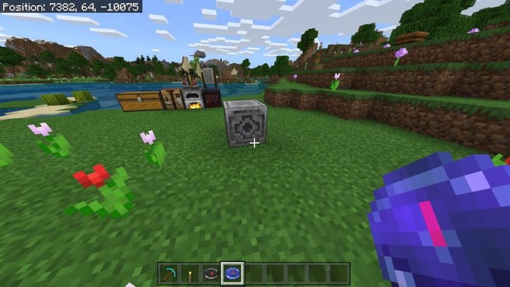 How to Make & Use a Compass in Minecraft