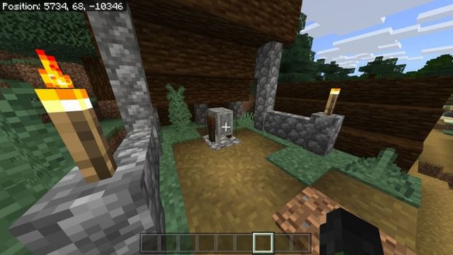 How to make & Use Grindstone in Minecraft