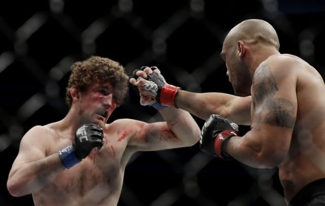 How did Ben Askren's first UFC fight play out?