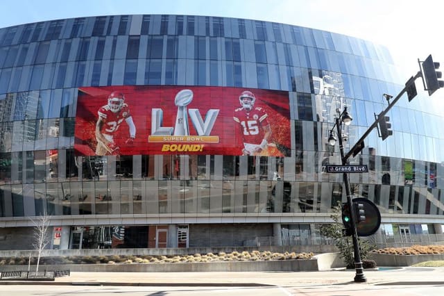 How to make a Super Bowl pool and how it works