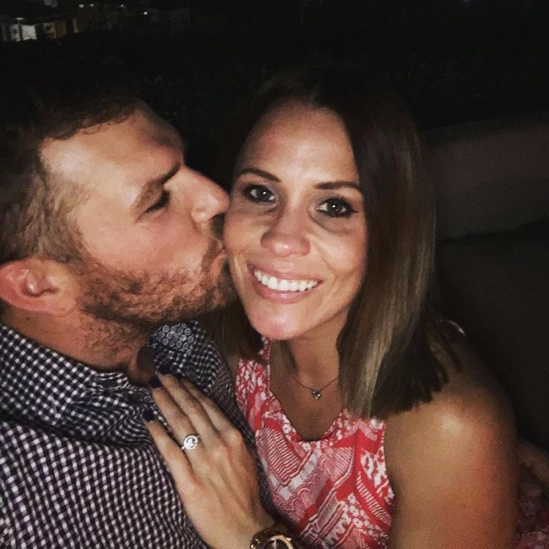 Who is Aaron Finch's Wife Amy Griffiths