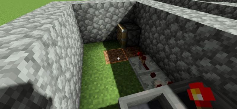 Top 5 Redstone builds for beginners in Minecraft (2021)
