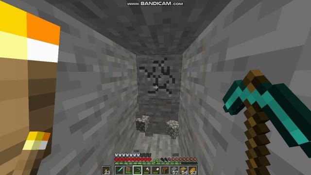 How to get diamonds in Minecraft (April 2021)