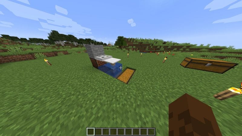 How to build a fish farm in Minecraft