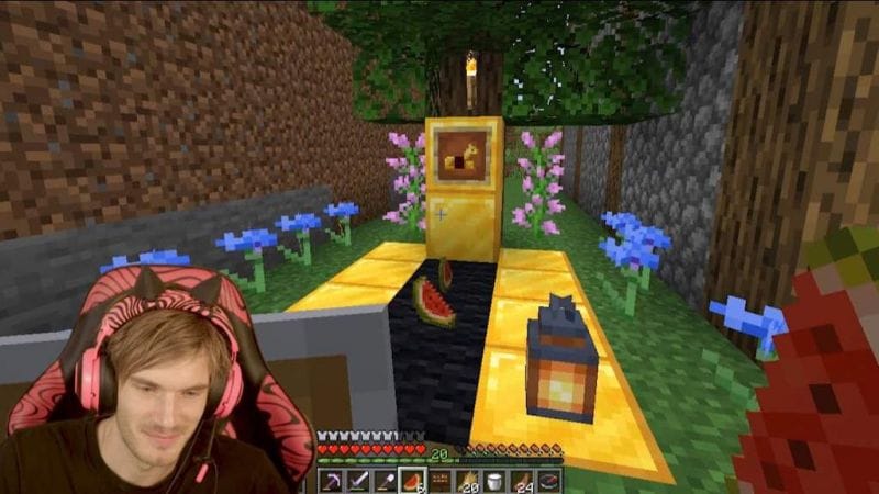 Top 10 Moments from Pewdiepie's Minecraft Series