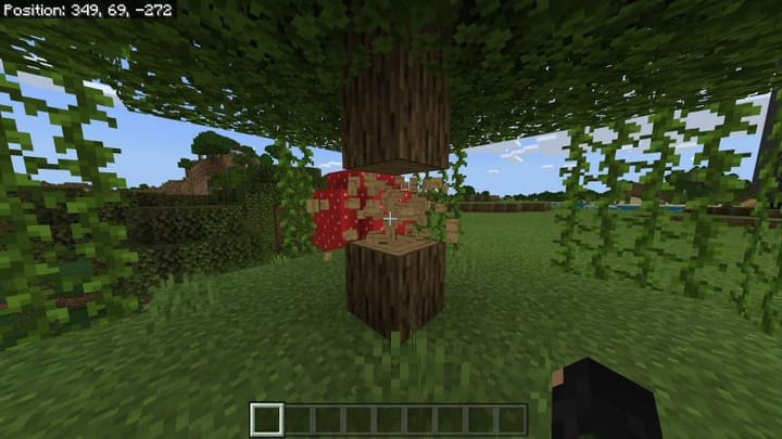 How to Disenchant in Minecraft using Grindstone