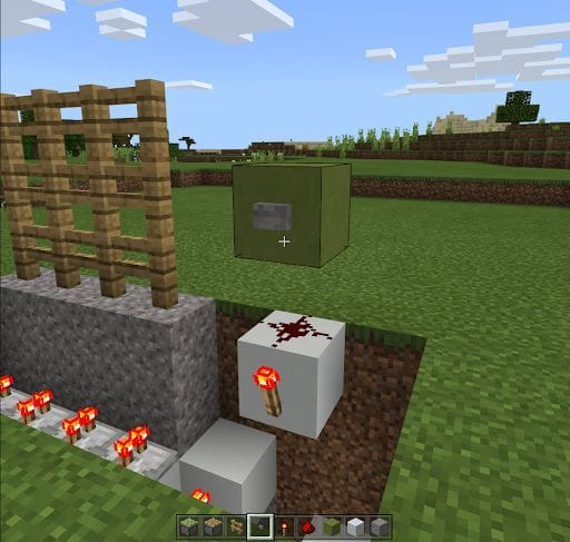 How to make a working castle gate in 8 Easy steps Minecraft