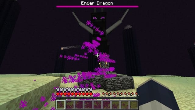 What does Dragon's Breath do in Minecraft?