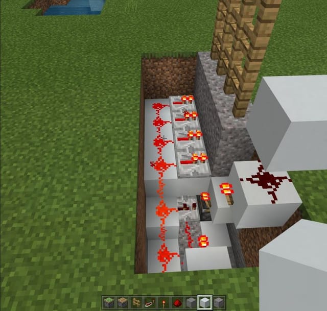 How to make a working castle gate in 8 Easy steps Minecraft