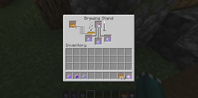 Lingering potion in Minecraft: All you need to know