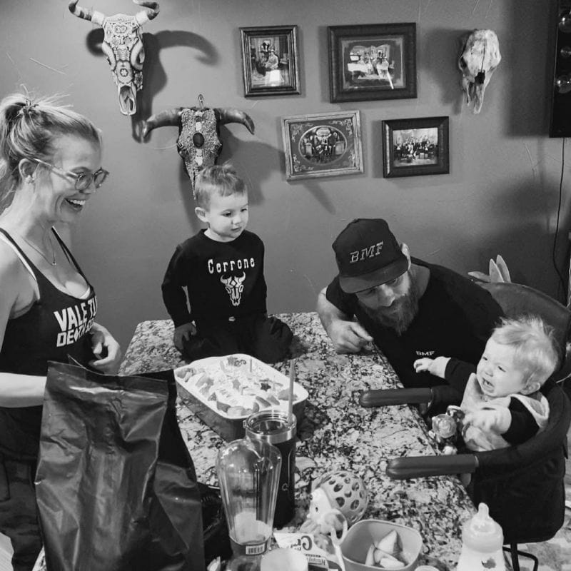 Who is Donald Cerrone's Fiance, Lindsay Sheffield?