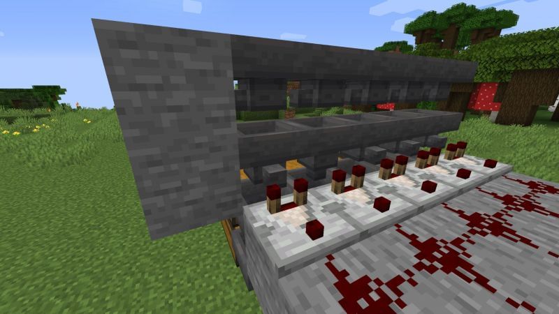 How to make an item sorter in Minecraft