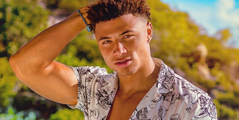 What is Chase Demoor's net worth?