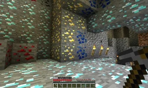 Top 5 hotkeys beginners need to know in Minecraft