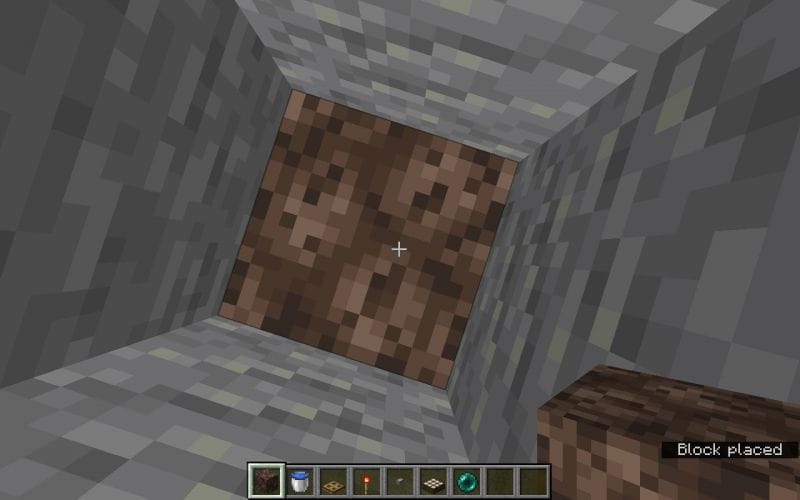 How to create a teleporter in Minecraft