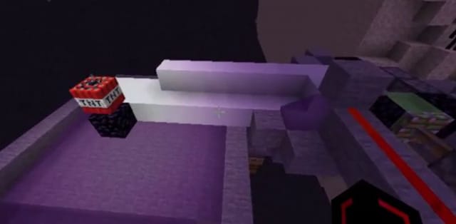 Minecraft Redditor showcases a fully automatic concrete duper
