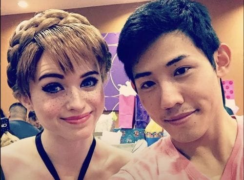 How much is Amouranth's Total Net Worth?