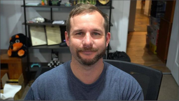 Pestily Gaming Setup: List of Game ,Mouse, Keyboard ,Gear Settings.