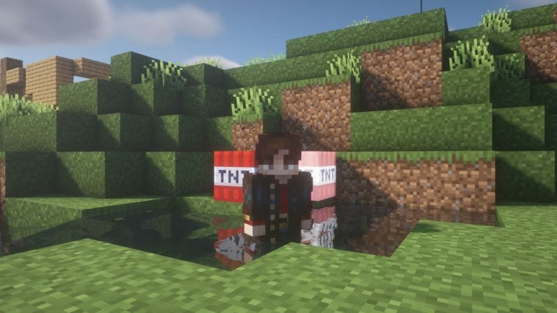 Top 5 ways to survive explosions in Minecraft