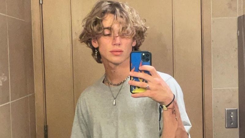 Vinnie Hacker reveals he's an Obama supporter