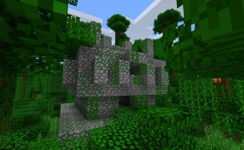 5 best Minecraft structures for emeralds