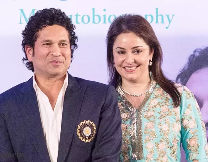 Sachin Tendulkar's Family - Father, Mother, Brothers, Sister, Wife, Son ...