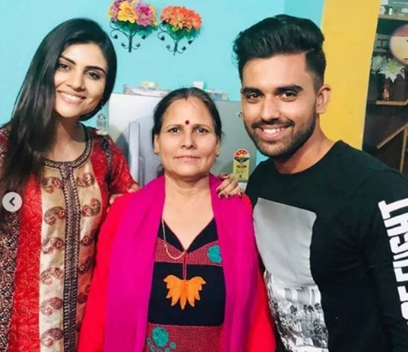 Deepak Chahar’s Family - Father, Mother, Sister