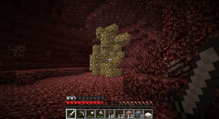 5 best Minecraft light sources for decoration