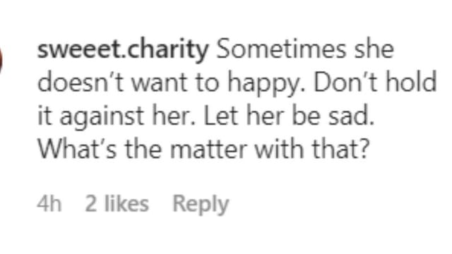 Dixie D'Amelio receives support after she cries over "Musty Gym video"