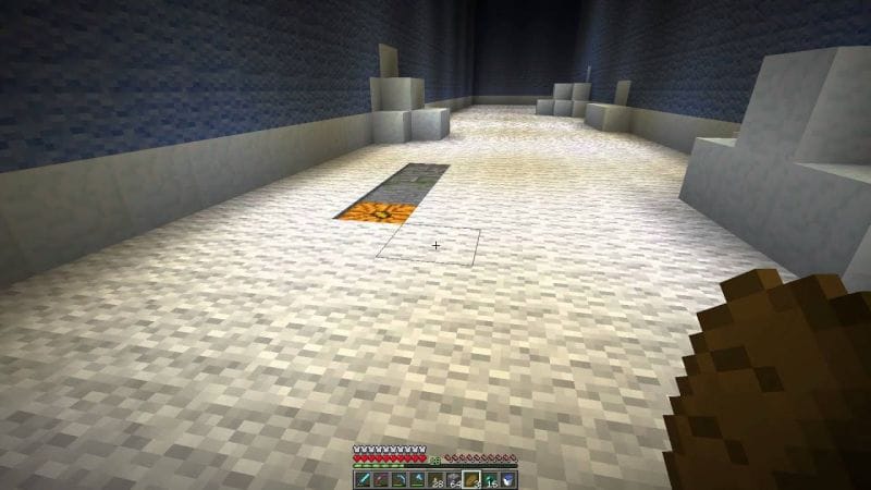 5 best ways to hide lighting in Minecraft