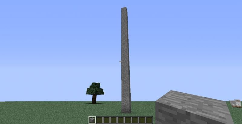 What is the build limit in Minecraft?