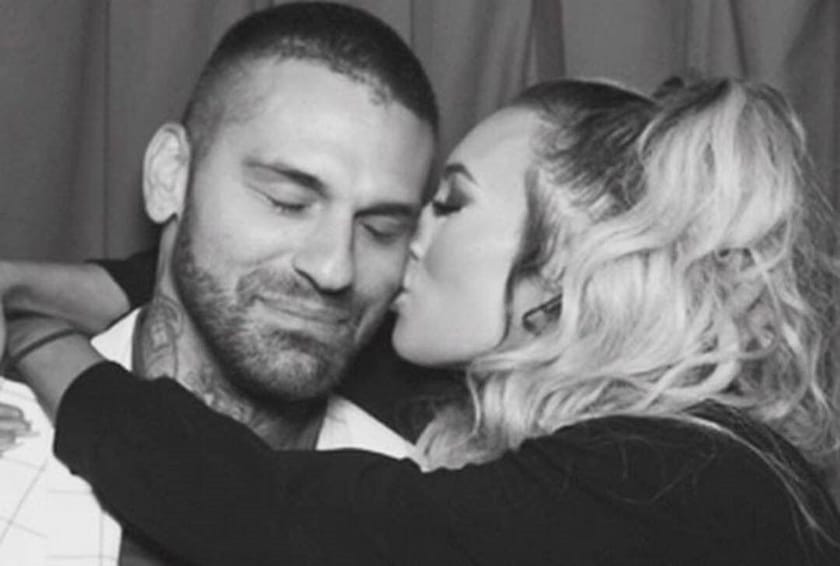 How did Carmella and Corey Graves meet?