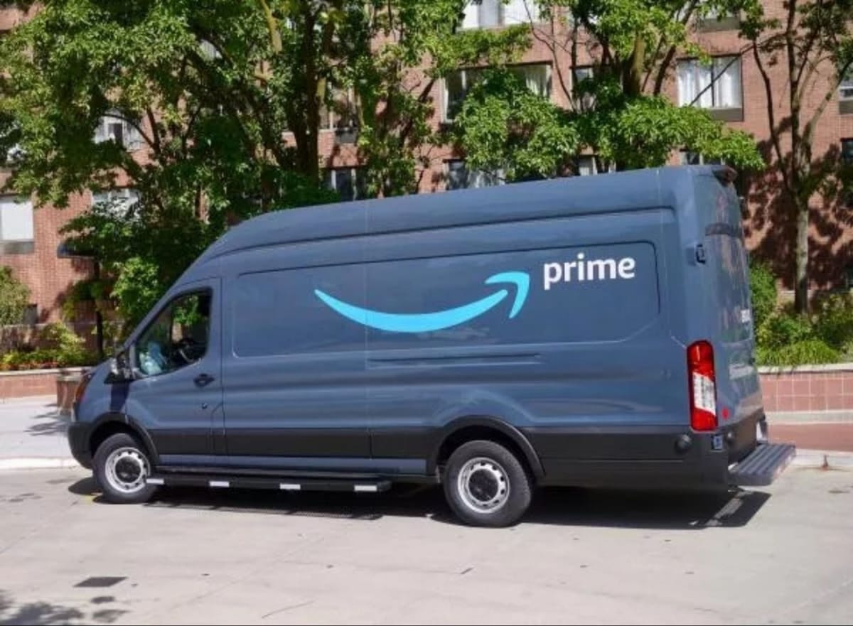 Amazon delivery van viral video on TikTok receives 10 million views and ...