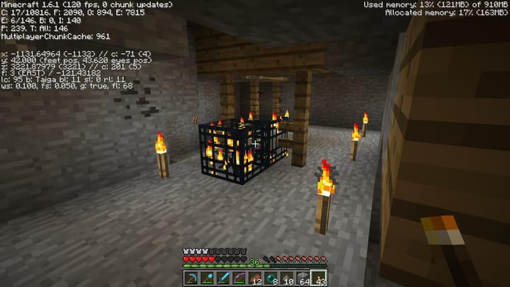 5 best Minecraft structures for spawners